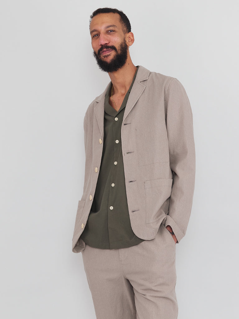 Folk Patch Jacket in Mushroom Linen – Maze
