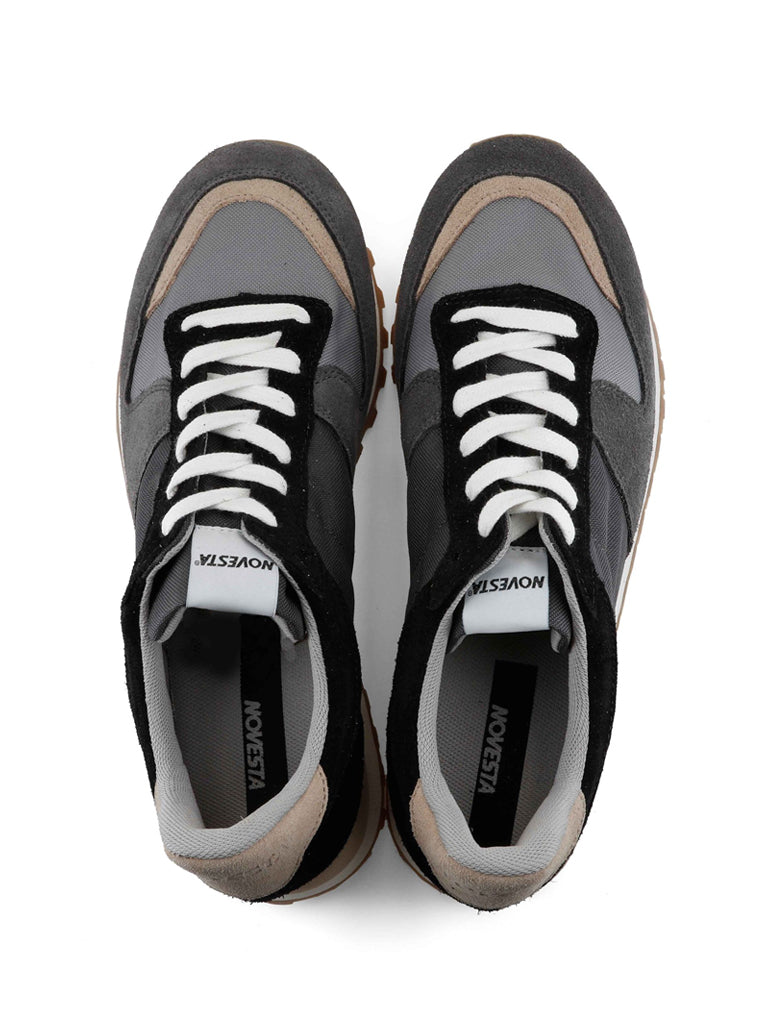 Novesta Marathon Trail Trainers in Black Cacao – Maze