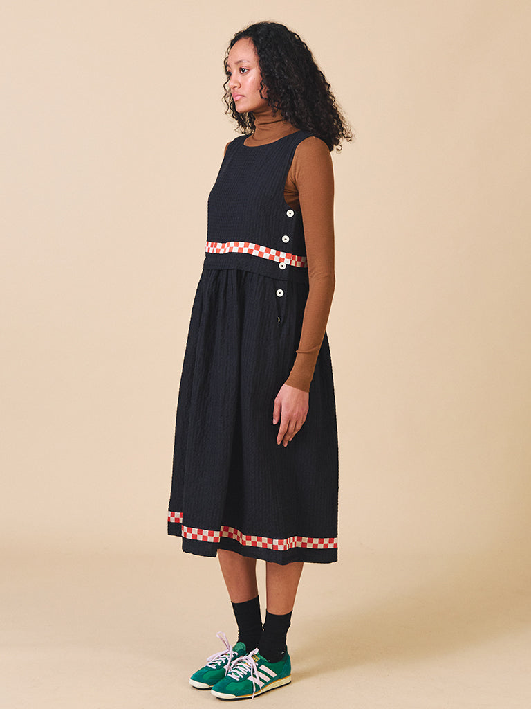 Sideline Miro Dress in Black – Maze